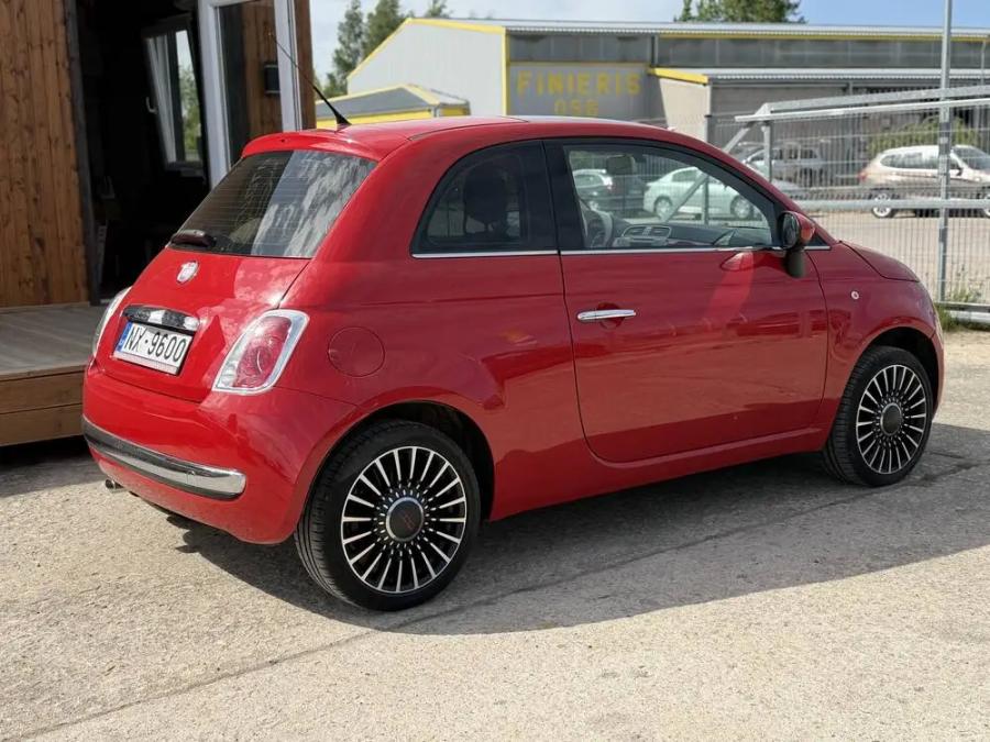 Red Fiat 500 2010 in Riga, with an engine capacity of 1.20 L and mileage of 36 thousand km for 4400 €, photo 5 on AUTOMOTO.COM.LV
