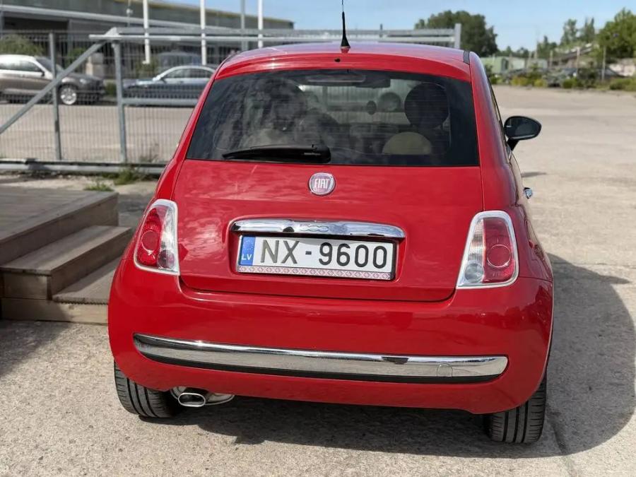 Red Fiat 500 2010 in Riga, with an engine capacity of 1.20 L and mileage of 36 thousand km for 4400 €, photo 6 on AUTOMOTO.COM.LV