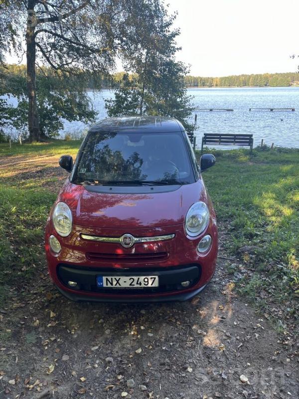 Red Fiat 500 2013 in Riga, with an engine capacity of 0.90 L and mileage of 130 thousand km for 5200 €, photo 4 on AUTOMOTO.COM.LV