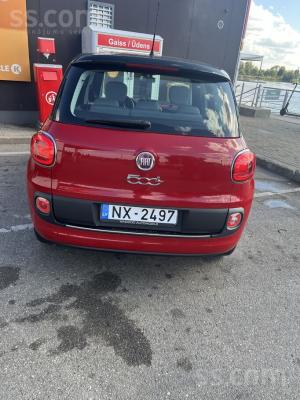 Red Fiat 500 2013 in Riga, with an engine capacity of 0.90 L and mileage of 130 thousand km for 5200 €, photo 8 on AUTOMOTO.COM.LV