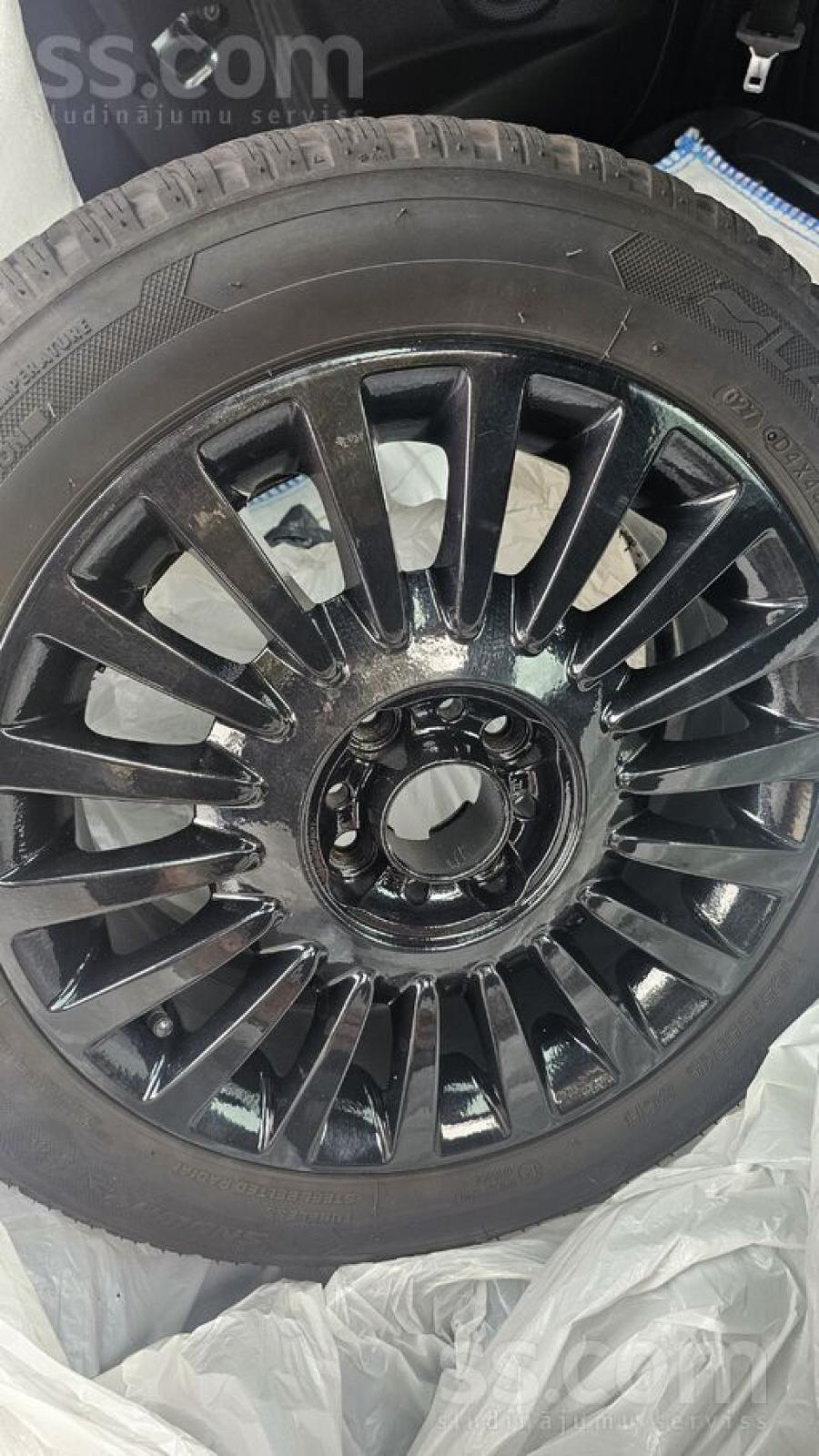 Sarkans Fiat 500 2014 Rīga, ar dzinēja tilpumu 1.20 L un nobraukumu 85 tūkst. km par 4400 €, foto 8 vietnē AUTOMOTO.COM.LV