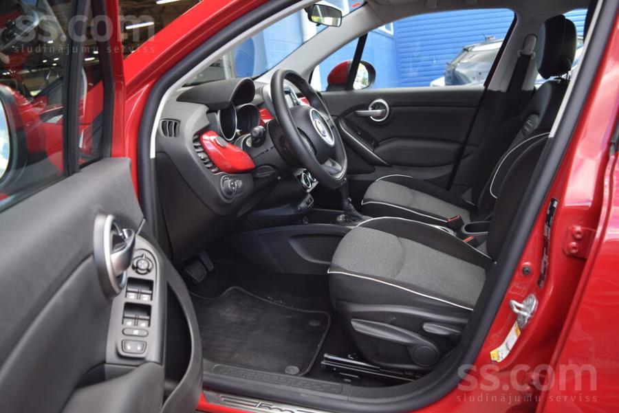 Sarkans Fiat 500 2017 Rīga, ar dzinēja tilpumu 1.60 L un nobraukumu 150 tūkst. km par 9300 €, foto 4 vietnē AUTOMOTO.COM.LV