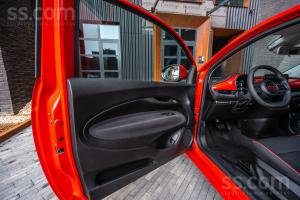 Red Fiat 500 2022 in Riga, with an engine capacity of 0.00 L and mileage of 27 thousand km for 17500 €, photo 14 on AUTOMOTO.COM.LV