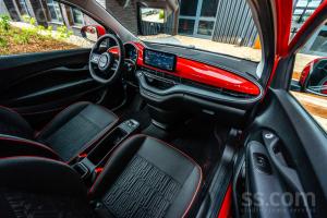 Red Fiat 500 2022 in Riga, with an engine capacity of 0.00 L and mileage of 27 thousand km for 17500 €, photo 21 on AUTOMOTO.COM.LV