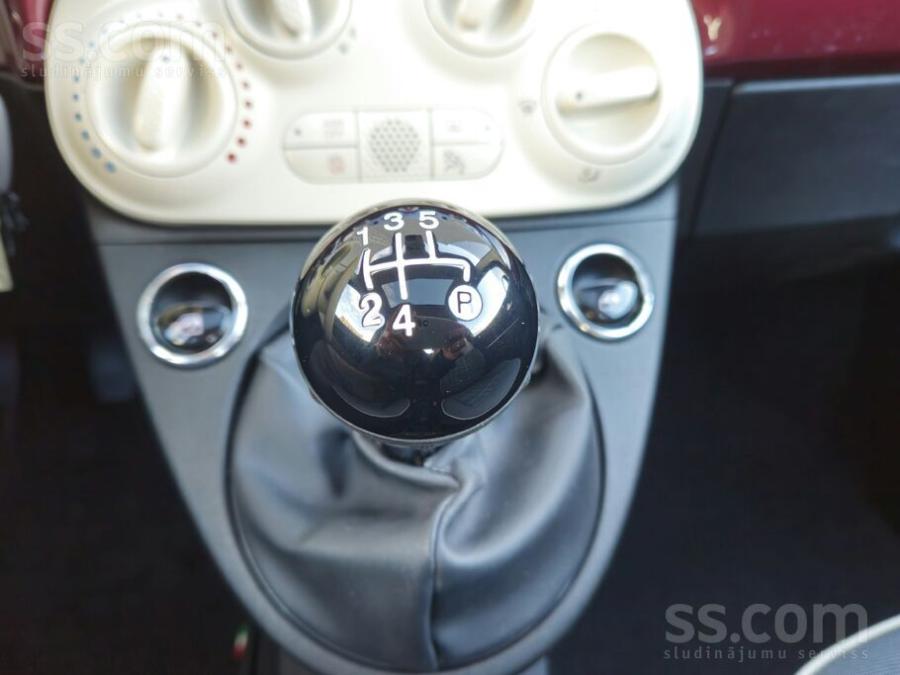 Violet Fiat 500 2021 in Riga, with an engine capacity of 1.20 L and mileage of 45 thousand km for 8590 €, photo 11 on AUTOMOTO.COM.LV