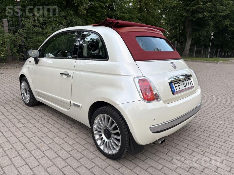 Balts Fiat 500 2010 Rīga, ar dzinēja tilpumu 1.20 L un nobraukumu 170 tūkst. km par 5200 €, foto 4 vietnē AUTOMOTO.COM.LV