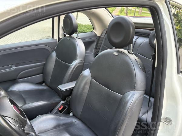 Balts Fiat 500 2010 Rīga, ar dzinēja tilpumu 1.20 L un nobraukumu 170 tūkst. km par 5200 €, foto 5 vietnē AUTOMOTO.COM.LV