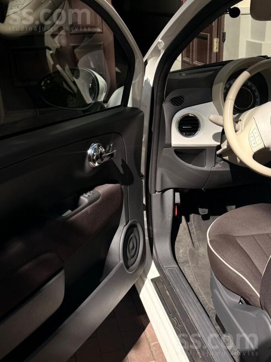 White Fiat 500 2015 in Riga, with an engine capacity of 1.20 L and mileage of 115 thousand km for 5000 €, photo 10 on AUTOMOTO.COM.LV