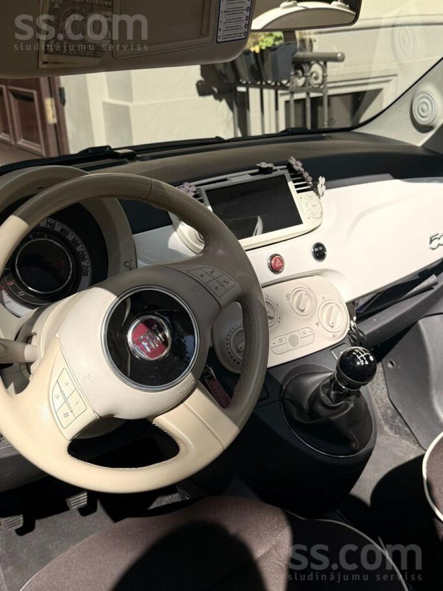 White Fiat 500 2015 in Riga, with an engine capacity of 1.20 L and mileage of 115 thousand km for 5000 €, photo 11 on AUTOMOTO.COM.LV