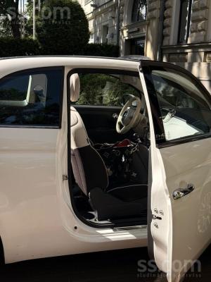 White Fiat 500 2015 in Riga, with an engine capacity of 1.20 L and mileage of 115 thousand km for 5000 €, photo 12 on AUTOMOTO.COM.LV