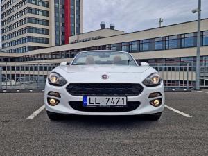 White Fiat 500 2018 in Riga, with an engine capacity of 1.40 L and mileage of 13 thousand km for 24000 €, photo 13 on AUTOMOTO.COM.LV