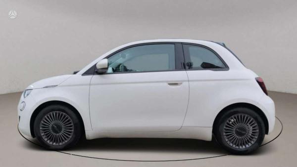 White Fiat 500 2021 in Vilnius, with an engine capacity of 0.00 L and mileage of 31 thousand km for 16500 €, photo 4 on AUTOMOTO.COM.LV