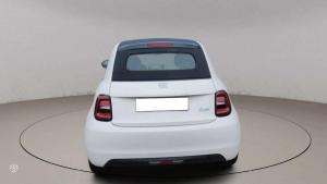 White Fiat 500 2021 in Vilnius, with an engine capacity of 0.00 L and mileage of 31 thousand km for 16500 €, photo 7 on AUTOMOTO.COM.LV