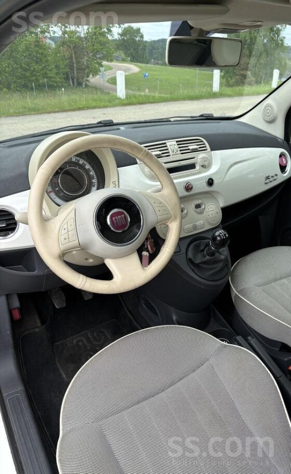 Balts Fiat 500 2008 Aizkraukle, ar dzinēja tilpumu 1.30 L un nobraukumu 196 tūkst. km par 3400 €, foto 6 vietnē AUTOMOTO.COM.LV