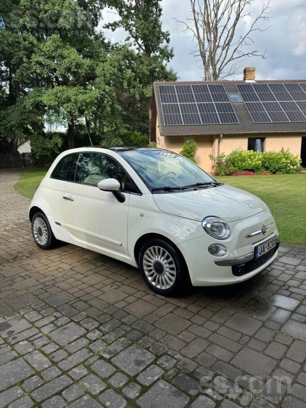 White Fiat 500 2011 in Riga, with an engine capacity of 1.20 L and mileage of 97 thousand km for 3800 €, photo 1 on AUTOMOTO.COM.LV