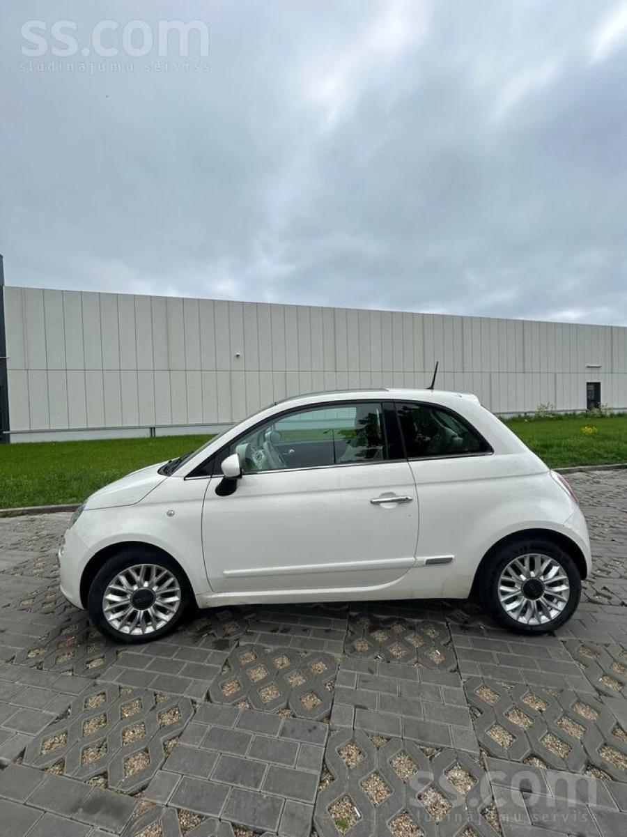 Balts Fiat 500 2014 Rīga, ar dzinēja tilpumu 1.20 L un nobraukumu 141 tūkst. km par 5000 €, foto 1 vietnē AUTOMOTO.COM.LV