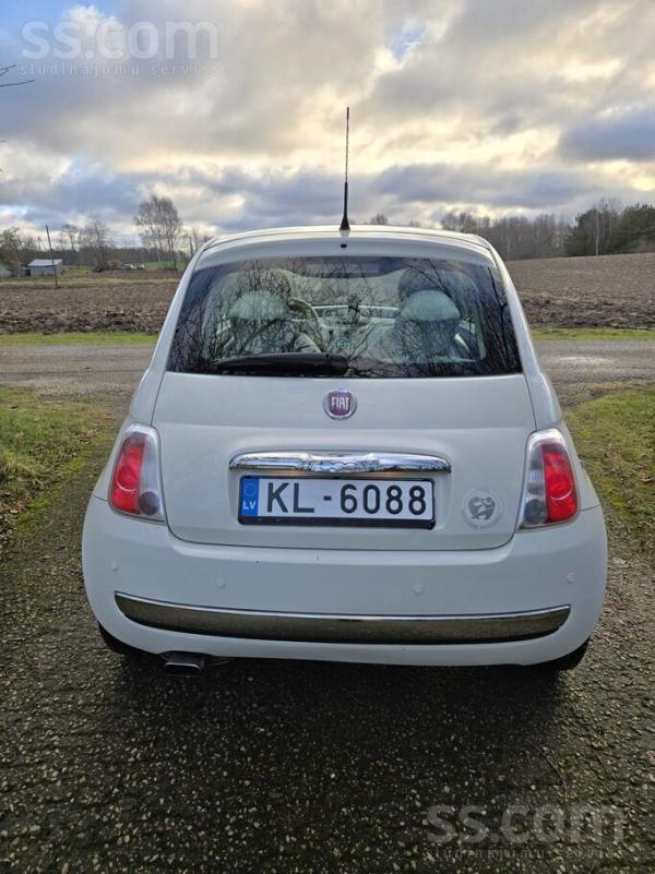 Balts Fiat 500 2008 Liepāja, ar dzinēja tilpumu 1.50 L un nobraukumu 191 tūkst. km par 2500 €, foto 4 vietnē AUTOMOTO.COM.LV