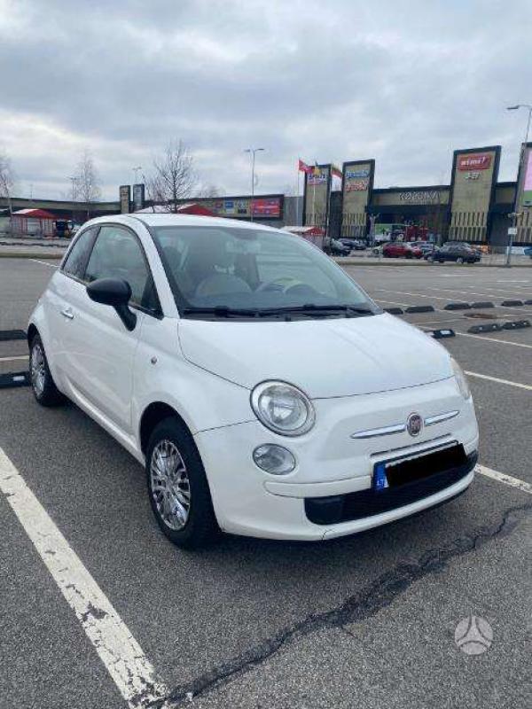 Balts Fiat 500 2008 Viļņa, ar dzinēja tilpumu 1.24 L un nobraukumu 194 tūkst. km par 2700 €, foto 1 vietnē AUTOMOTO.COM.LV