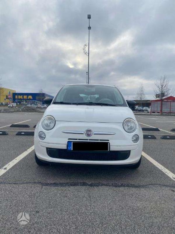 Balts Fiat 500 2008 Viļņa, ar dzinēja tilpumu 1.24 L un nobraukumu 194 tūkst. km par 2700 €, foto 3 vietnē AUTOMOTO.COM.LV
