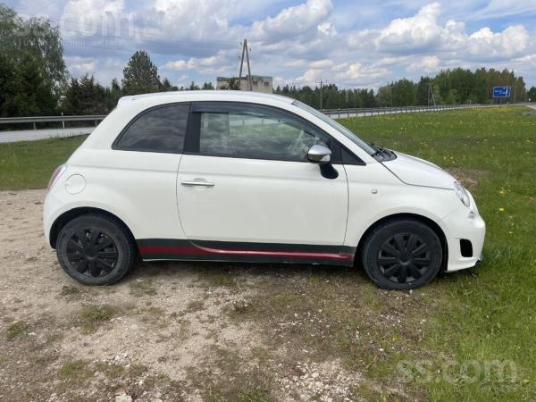 Balts Fiat 500 2008 Ogre, ar dzinēja tilpumu 1.20 L un nobraukumu 230 tūkst. km par 2550 €, foto 3 vietnē AUTOMOTO.COM.LV