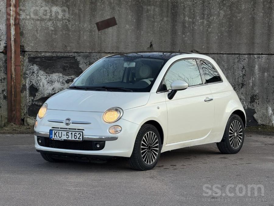 White Fiat 500 2008 in Liepaja, with an engine capacity of 1.40 L and mileage of 228 thousand km for 3525 €, photo 1 on AUTOMOTO.COM.LV