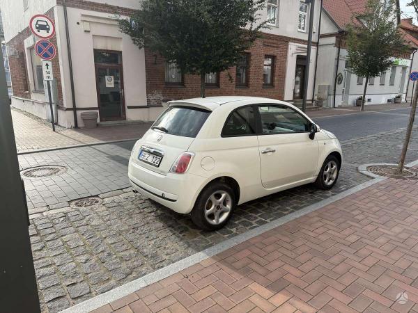 White Fiat 500 2008 in Marijampole, with an engine capacity of 1.24 L and mileage of 147 thousand km for 2500 €, photo 5 on AUTOMOTO.COM.LV