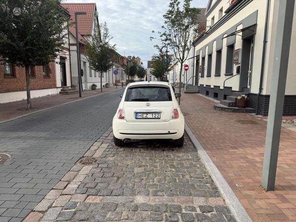 White Fiat 500 2008 in Marijampole, with an engine capacity of 1.24 L and mileage of 147 thousand km for 2500 €, photo 6 on AUTOMOTO.COM.LV