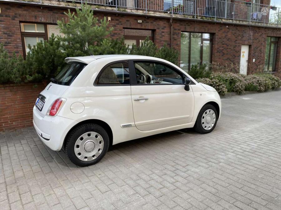 White Fiat 500 2008 in Vilnius, with an engine capacity of 1.24 L and mileage of 218 thousand km for 1999 €, photo 7 on AUTOMOTO.COM.LV