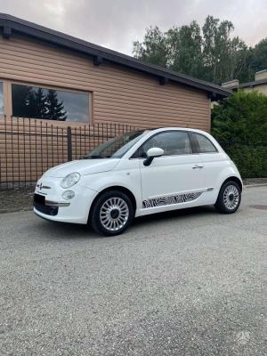 Balts Fiat 500 2008 Viļņa, ar dzinēja tilpumu 1.20 L un nobraukumu 93 tūkst. km par 3450 €, foto  vietnē AUTOMOTO.COM.LV