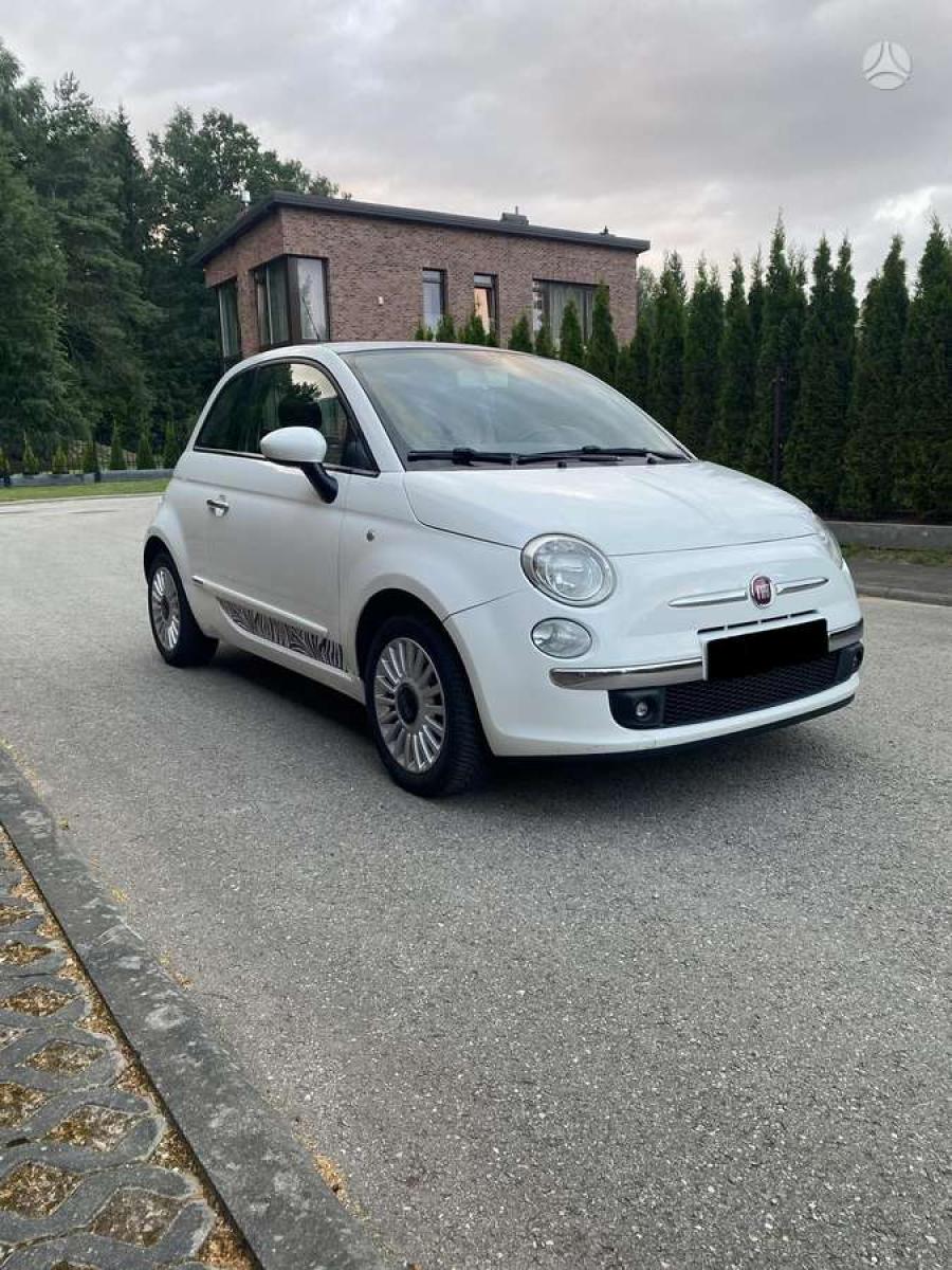 Balts Fiat 500 2008 Viļņa, ar dzinēja tilpumu 1.20 L un nobraukumu 93 tūkst. km par 3450 €, foto 4 vietnē AUTOMOTO.COM.LV