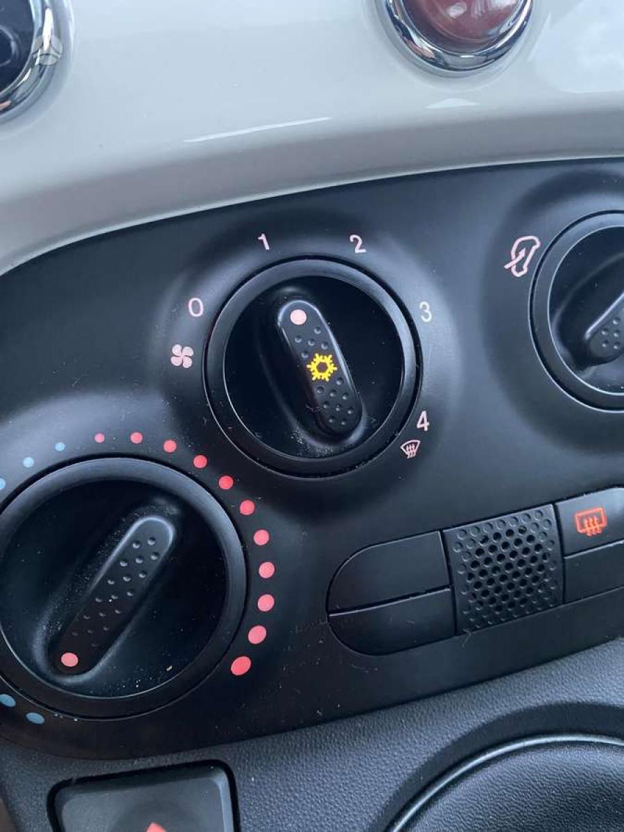 Balts Fiat 500 2008 Viļņa, ar dzinēja tilpumu 1.20 L un nobraukumu 93 tūkst. km par 3450 €, foto 19 vietnē AUTOMOTO.COM.LV