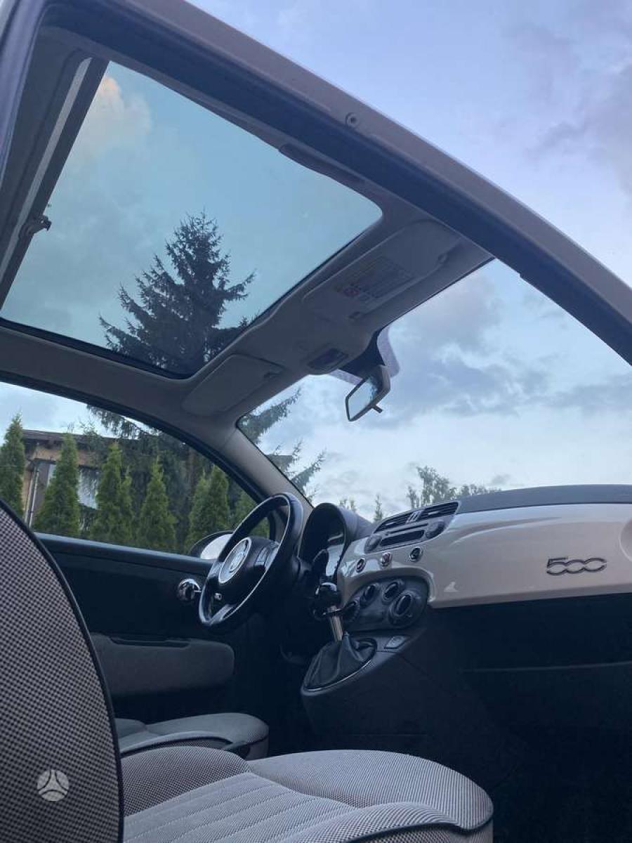 Balts Fiat 500 2008 Viļņa, ar dzinēja tilpumu 1.20 L un nobraukumu 93 tūkst. km par 3450 €, foto 22 vietnē AUTOMOTO.COM.LV
