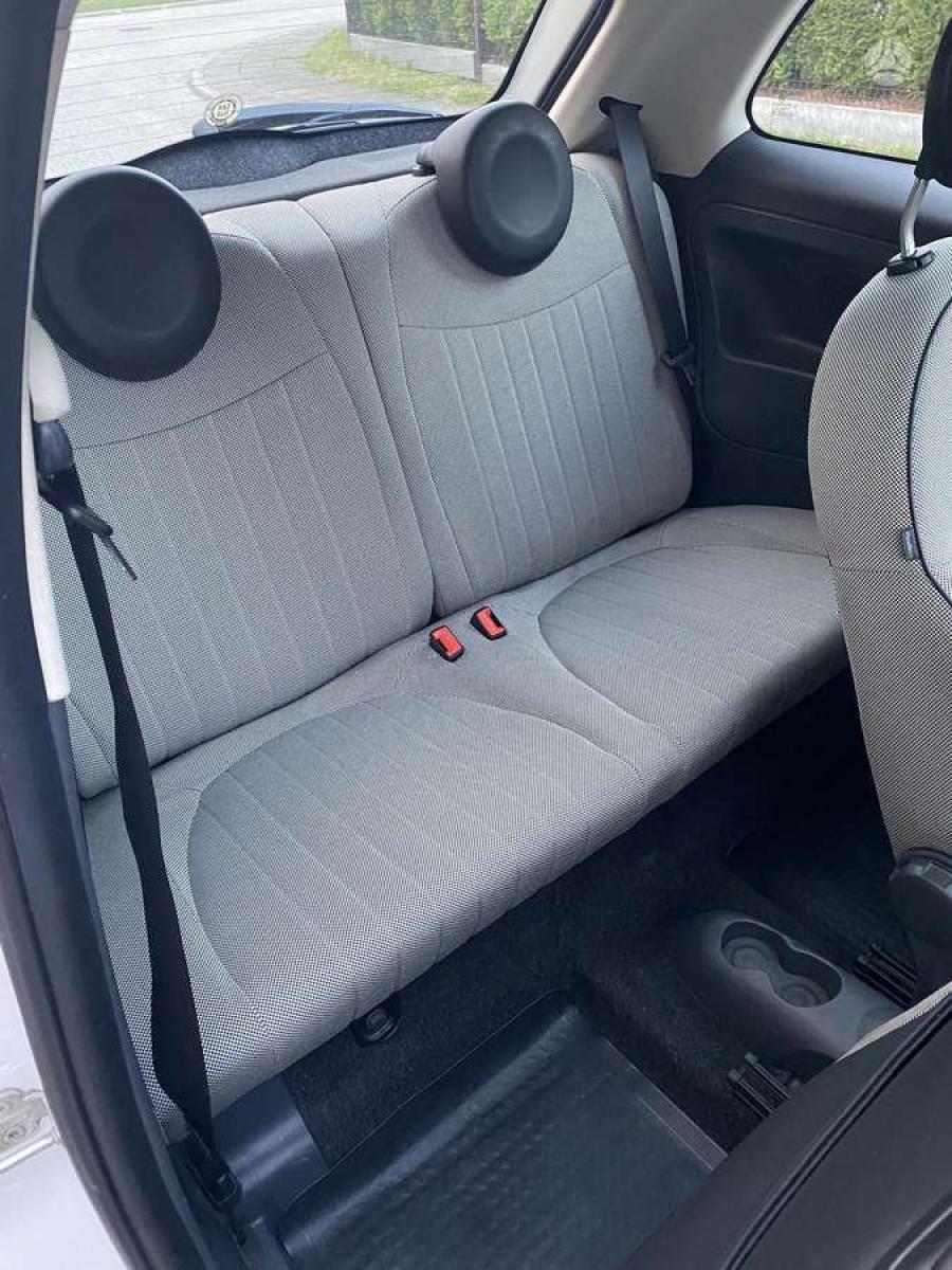 Balts Fiat 500 2008 Viļņa, ar dzinēja tilpumu 1.20 L un nobraukumu 93 tūkst. km par 3450 €, foto 23 vietnē AUTOMOTO.COM.LV