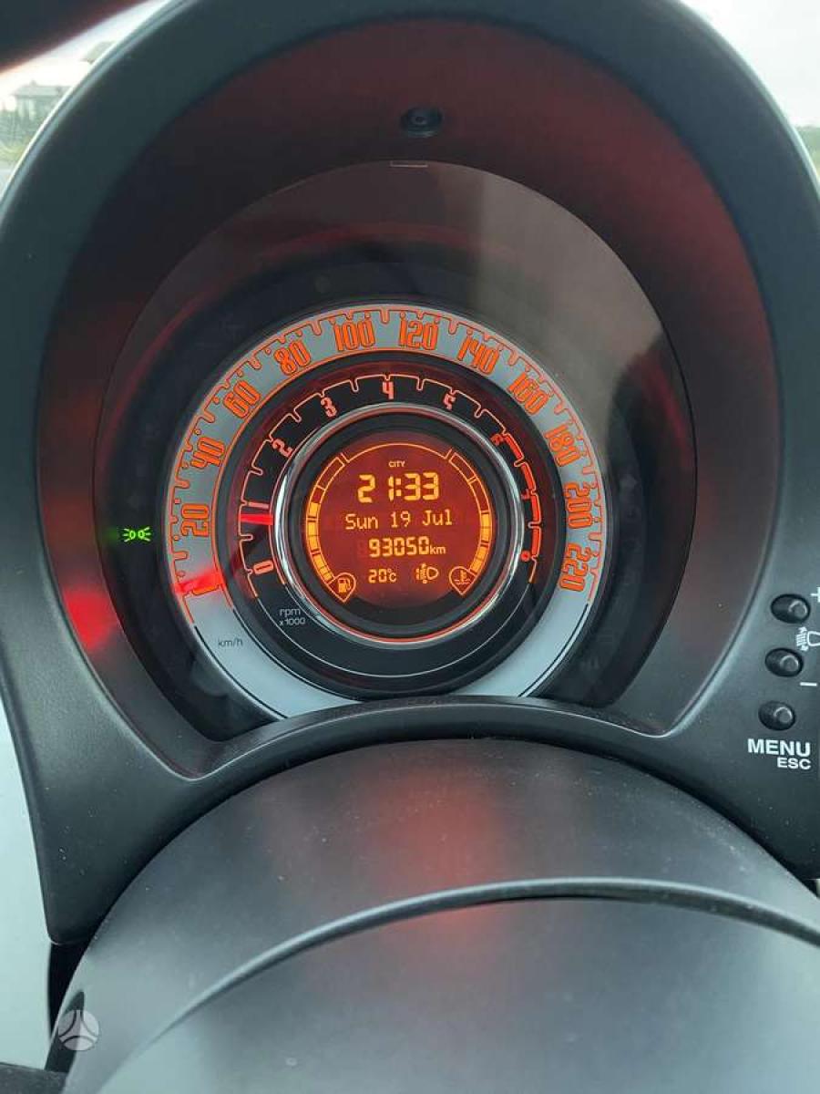 Balts Fiat 500 2008 Viļņa, ar dzinēja tilpumu 1.20 L un nobraukumu 93 tūkst. km par 3450 €, foto 26 vietnē AUTOMOTO.COM.LV