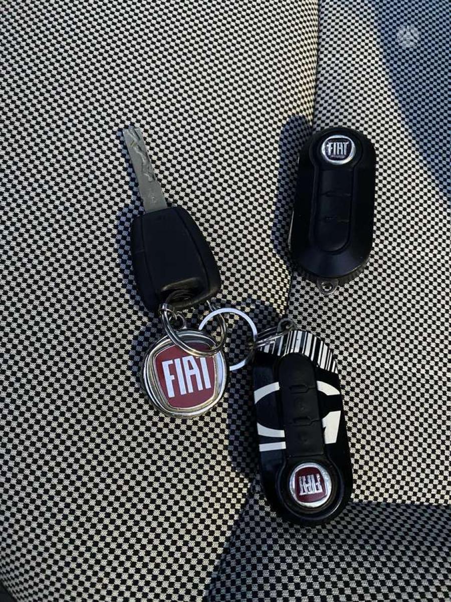 Balts Fiat 500 2008 Viļņa, ar dzinēja tilpumu 1.20 L un nobraukumu 93 tūkst. km par 3450 €, foto 28 vietnē AUTOMOTO.COM.LV