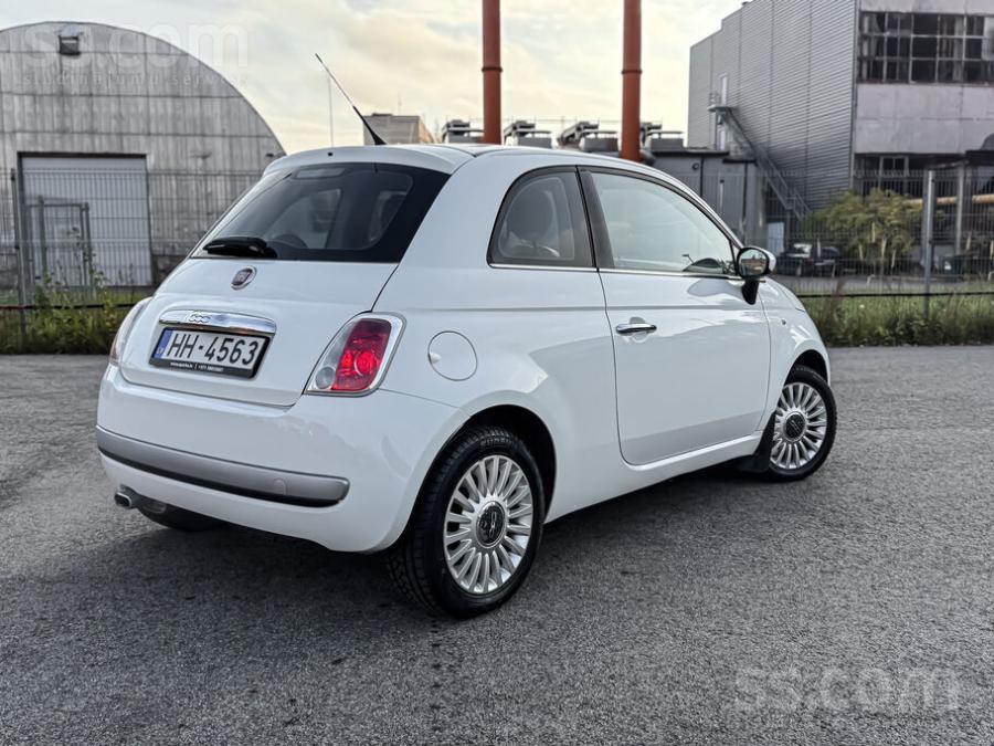 Balts Fiat 500 2009 Jelgava, ar dzinēja tilpumu 1.20 L un nobraukumu 0 tūkst. km par 2995 €, foto 5 vietnē AUTOMOTO.COM.LV