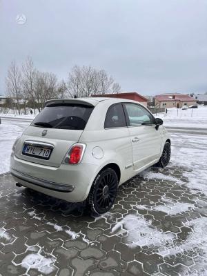 White Fiat 500 2009 in Vilnius, with an engine capacity of 1.37 L and mileage of 180 thousand km for 1950 €, photo 3 on AUTOMOTO.COM.LV
