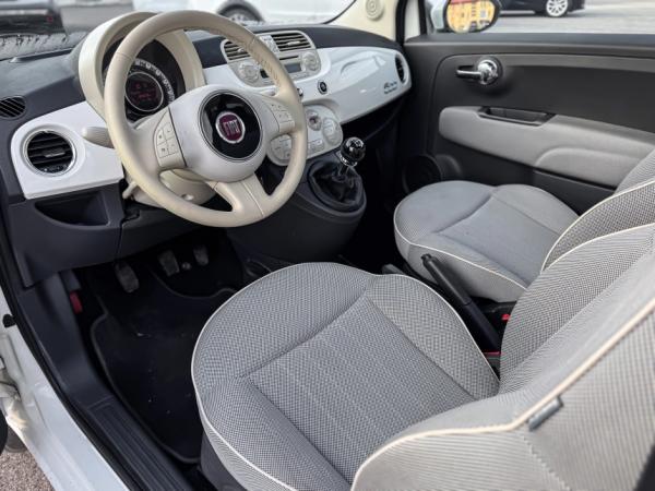 White Fiat 500 2009 in Riga, with an engine capacity of 1.20 L and mileage of 0 thousand km for 3250 €, photo 6 on AUTOMOTO.COM.LV