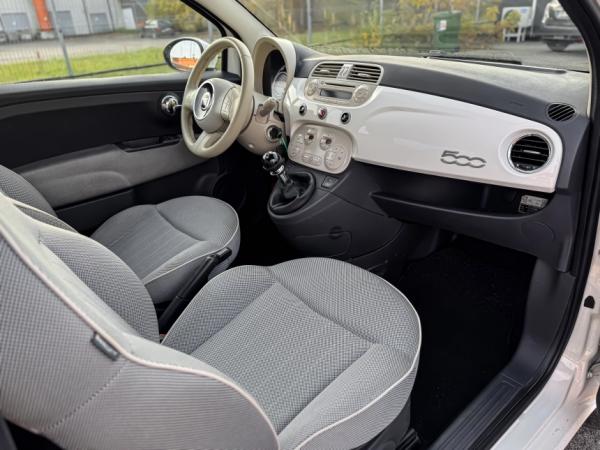 White Fiat 500 2009 in Riga, with an engine capacity of 1.20 L and mileage of 0 thousand km for 3250 €, photo 8 on AUTOMOTO.COM.LV