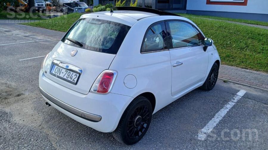 White Fiat 500 2009 in Cesis, with an engine capacity of 1.20 L and mileage of 232 thousand km for 2900 €, photo 8 on AUTOMOTO.COM.LV