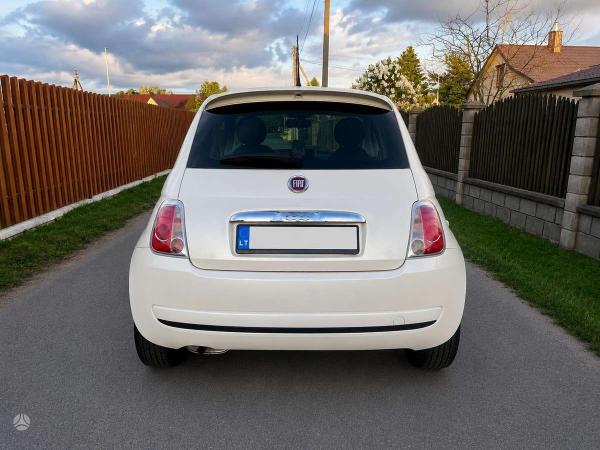 Balts Fiat 500 2009 Viļņa, ar dzinēja tilpumu 1.20 L un nobraukumu 123 tūkst. km par 3999 €, foto 4 vietnē AUTOMOTO.COM.LV