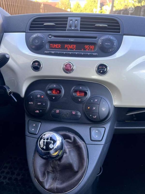 Balts Fiat 500 2009 Viļņa, ar dzinēja tilpumu 1.20 L un nobraukumu 123 tūkst. km par 3999 €, foto 5 vietnē AUTOMOTO.COM.LV