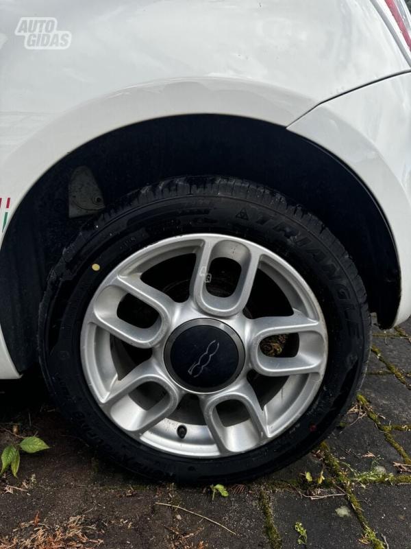 Balts Fiat 500 2009 Kaišiadorys, ar dzinēja tilpumu 1.30 L un nobraukumu 175 tūkst. km par 2800 €, foto 11 vietnē AUTOMOTO.COM.LV