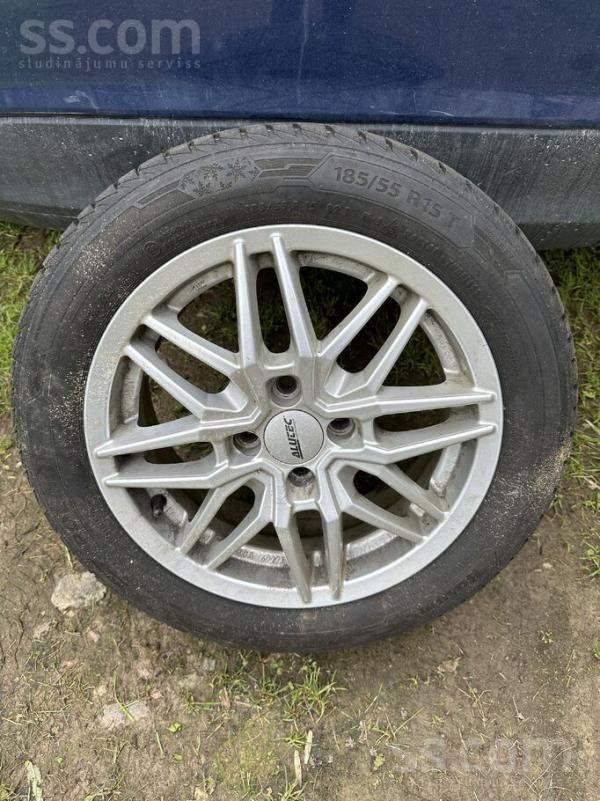 Balts Fiat 500 2010 Bauska, ar dzinēja tilpumu 1.20 L un nobraukumu 233 tūkst. km par 2600 €, foto 8 vietnē AUTOMOTO.COM.LV