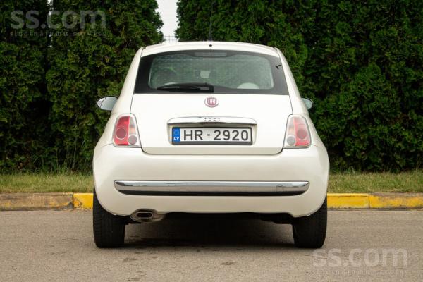 White Fiat 500 2011 in Jelgava, with an engine capacity of 1.20 L and mileage of 341 thousand km for 2800 €, photo 6 on AUTOMOTO.COM.LV