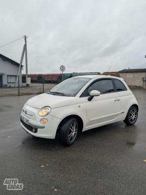 Balts Fiat 500 2011 Panevēža, ar dzinēja tilpumu 1.20 L un nobraukumu 108 tūkst. km par 2350 €, foto 5 vietnē AUTOMOTO.COM.LV