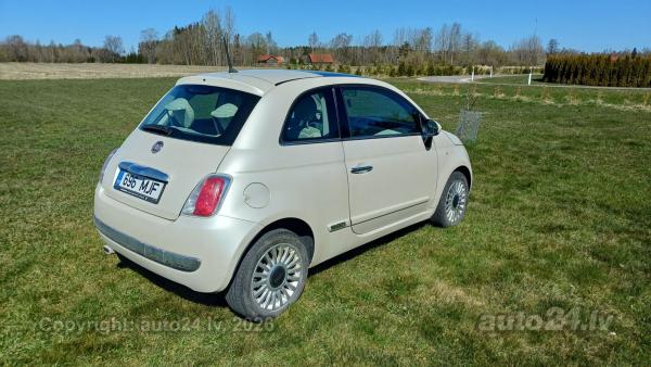 Balts Fiat 500 2013 Tallina, ar dzinēja tilpumu 1.20 L un nobraukumu 141 tūkst. km par 3750 €, foto 5 vietnē AUTOMOTO.COM.LV