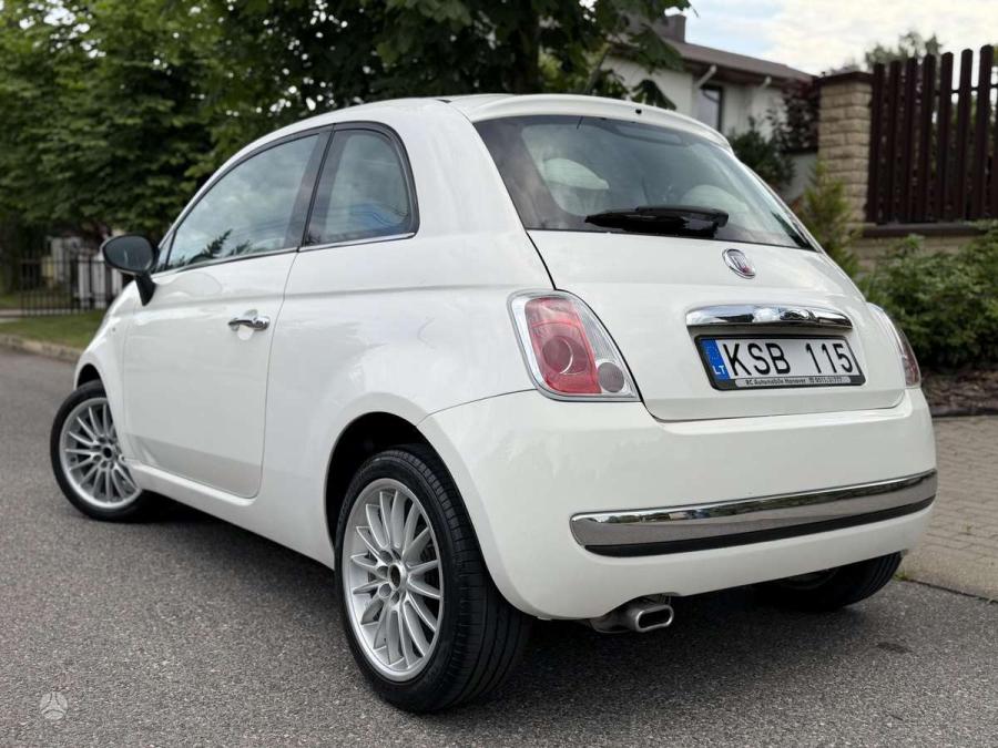 White Fiat 500 2014 in Vilnius, with an engine capacity of 1.20 L and mileage of 130 thousand km for 4450 €, photo 15 on AUTOMOTO.COM.LV