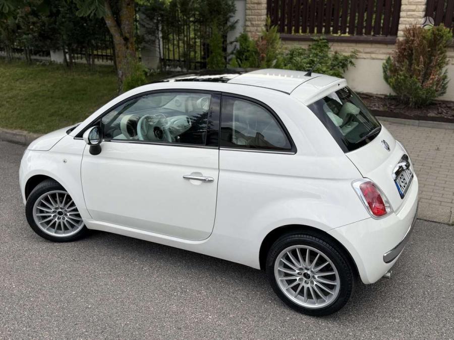 White Fiat 500 2014 in Vilnius, with an engine capacity of 1.20 L and mileage of 130 thousand km for 4450 €, photo 17 on AUTOMOTO.COM.LV