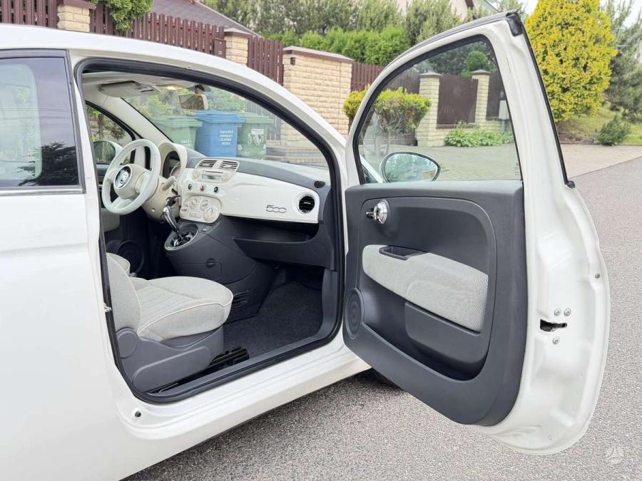 White Fiat 500 2014 in Vilnius, with an engine capacity of 1.20 L and mileage of 130 thousand km for 4450 €, photo 27 on AUTOMOTO.COM.LV